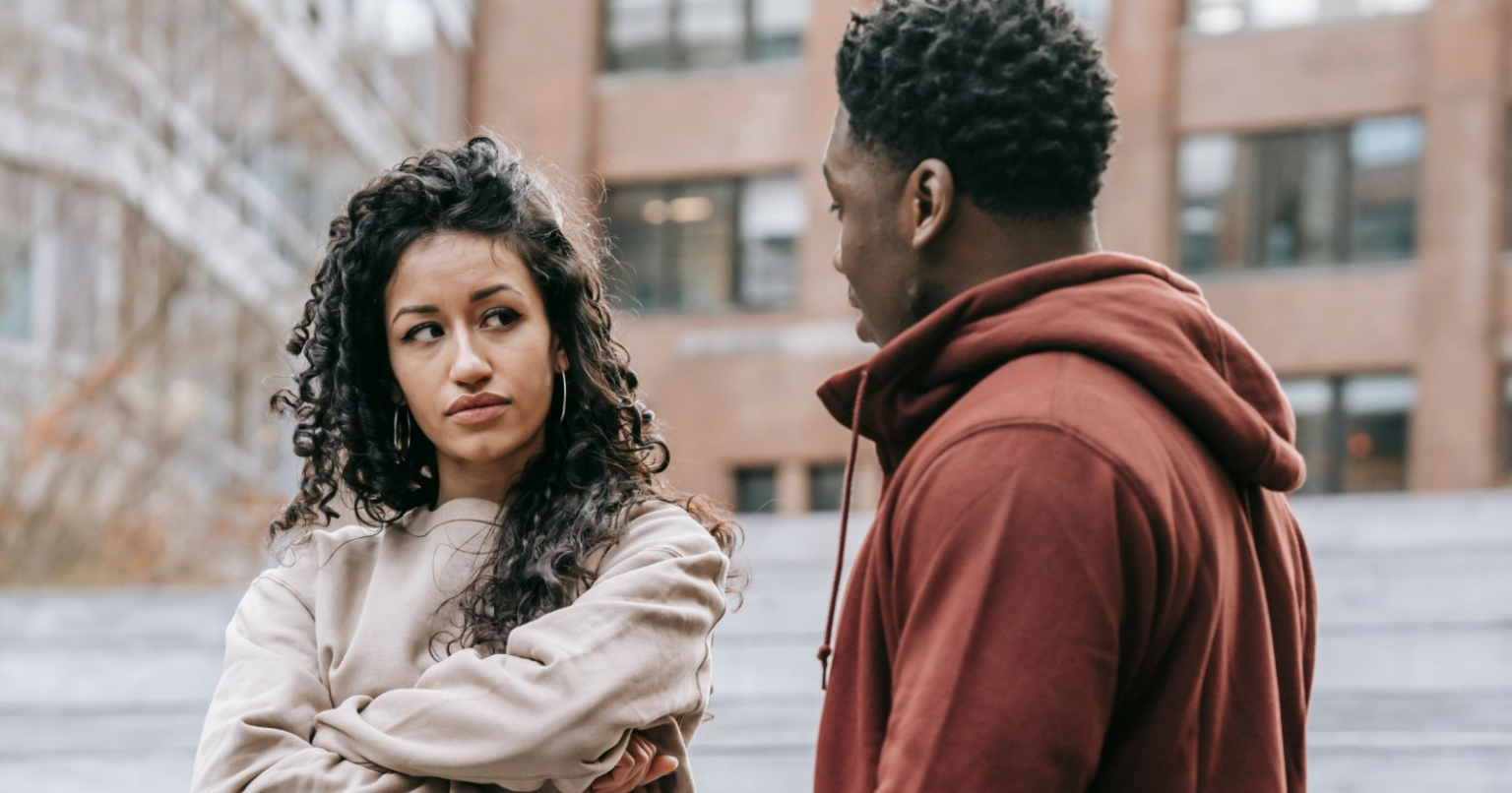 10 signs she likes you but is afraid of getting hurt - The Considered Man